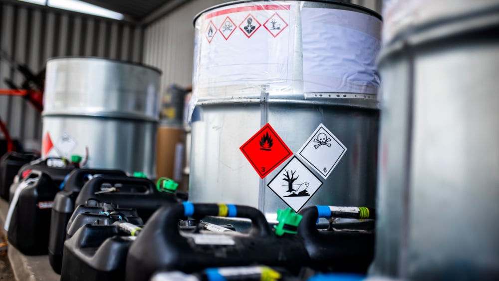 Optimal håndtering av farlig avfall i bedriften med disse 5 punktene